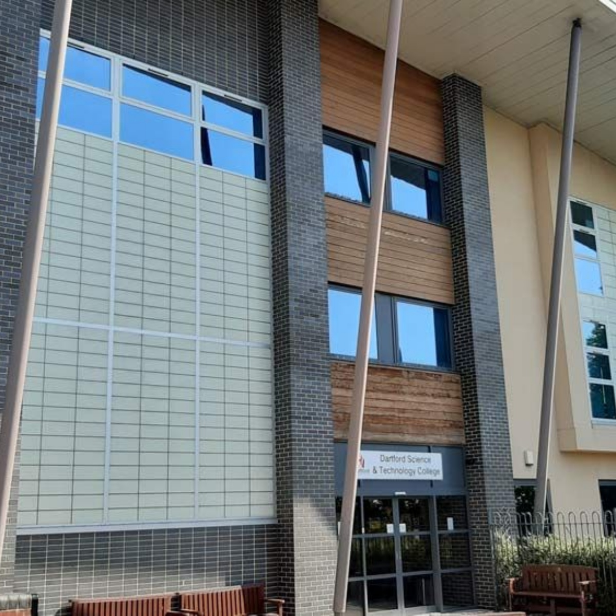 Dartford Science & Technology College - Post 16: External student ...